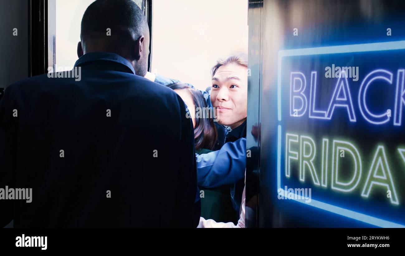 Crowd waiting for store to open hi-res stock photography and images - Alamy