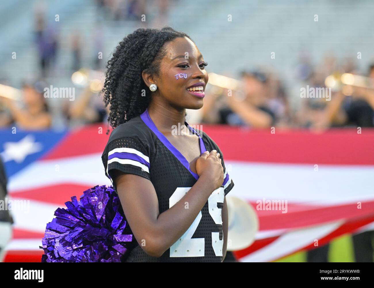 Fort Worth, Texas, USA. 30th Sep, 2023. TCU Horned Frogs showgirls ...