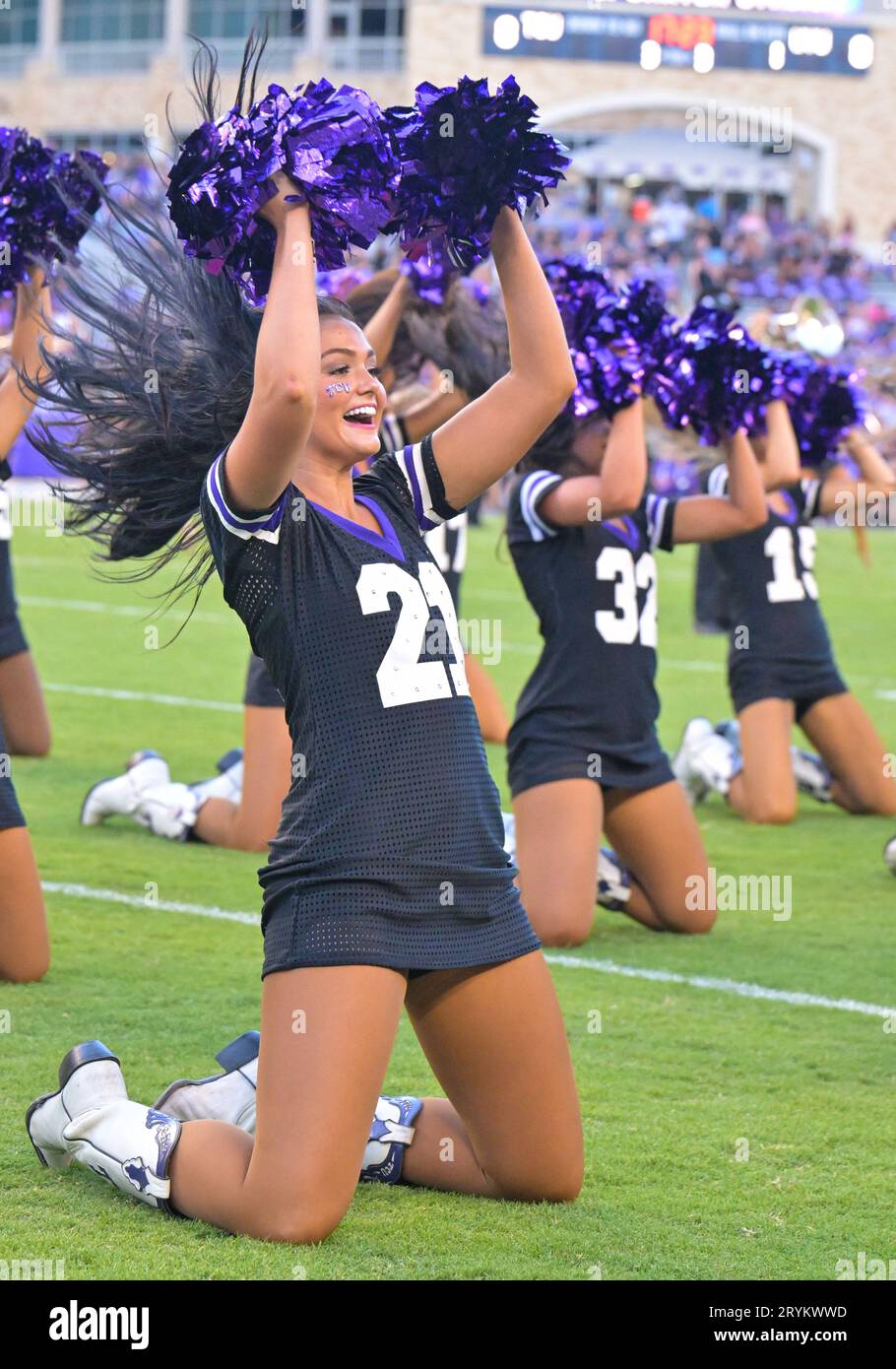Fort Worth, Texas, USA. 30th Sep, 2023. TCU Horned Frogs show girls ...