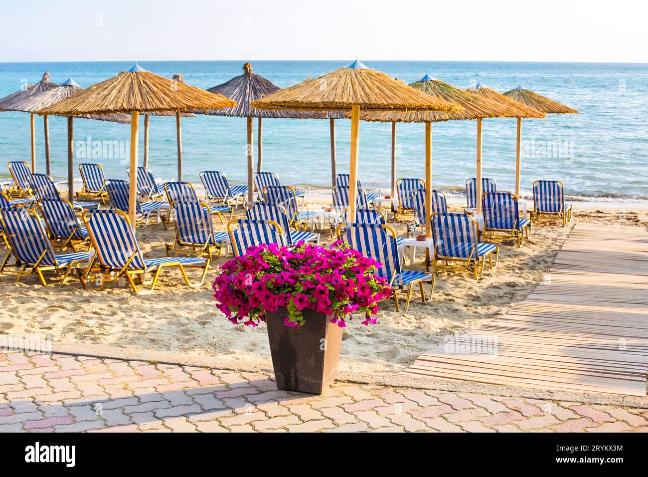 Colorful sandy beach hi-res stock photography and images - Alamy