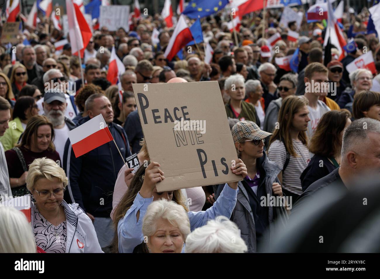 Peace is nit pis hi-res stock photography and images - Alamy