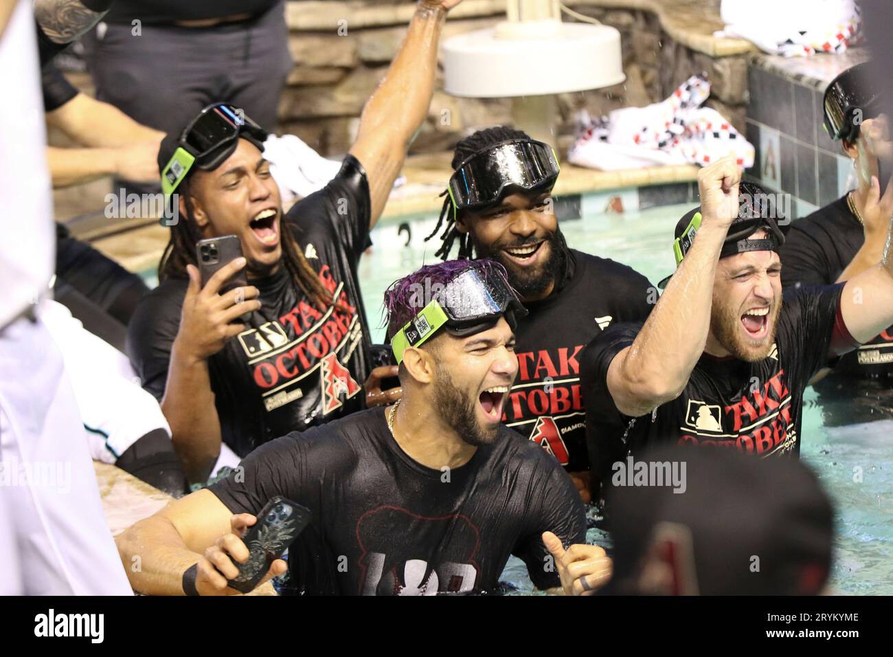 PHOENIX, AZ - SEPTEMBER 30: Arizona Diamondbacks players celebrate in ...