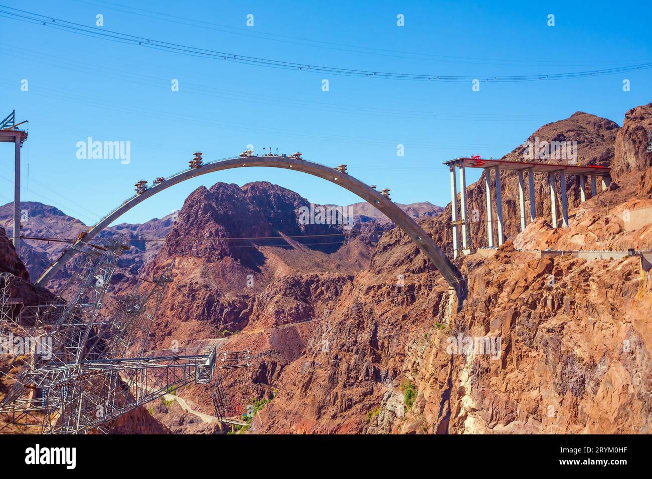 The construction of the arch bridge Stock Photo - Alamy