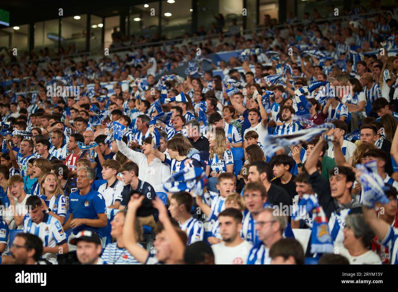 Real sociedad reale arena fans hi-res stock photography and images - Alamy