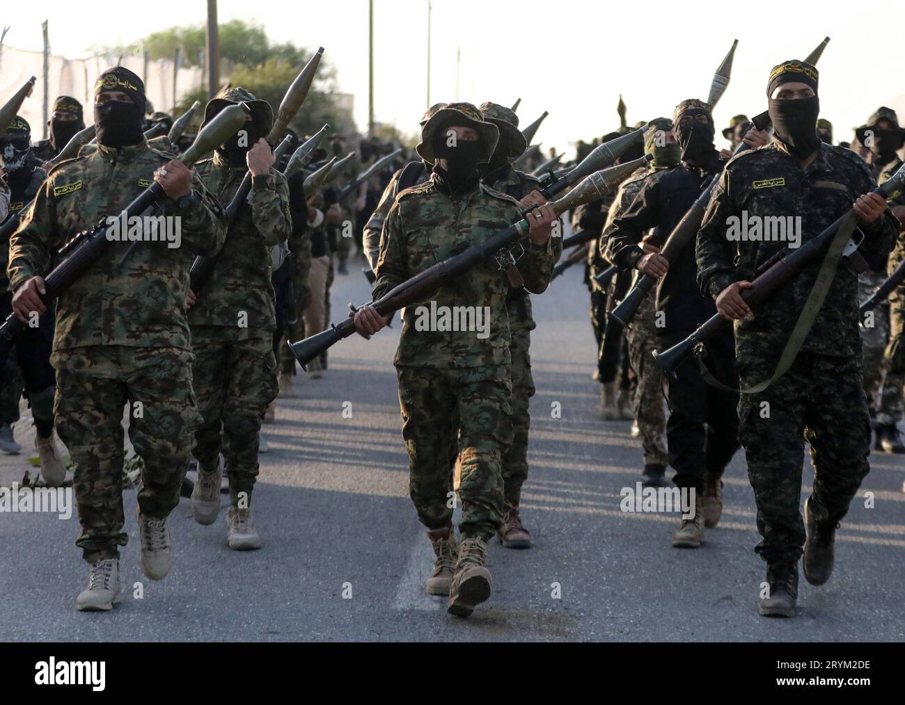 Islamic Jihad military parade in Gaza Masked members of the Al-Quds ...