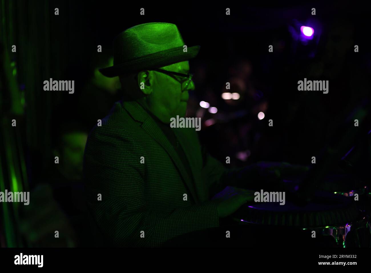 Anthony almonte hi-res stock photography and images - Alamy