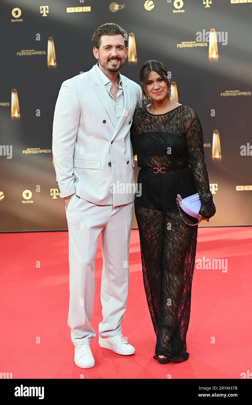 Moderatoren Christian Wackert und Ehefrau Steffi Brungs kommt zur Gala ...