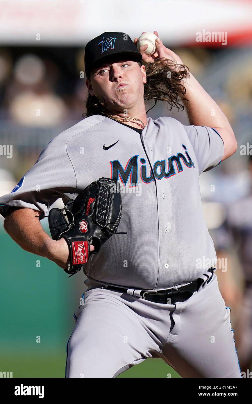 Miami Marlins starting pitcher Ryan Weathers delivers during the sixth ...
