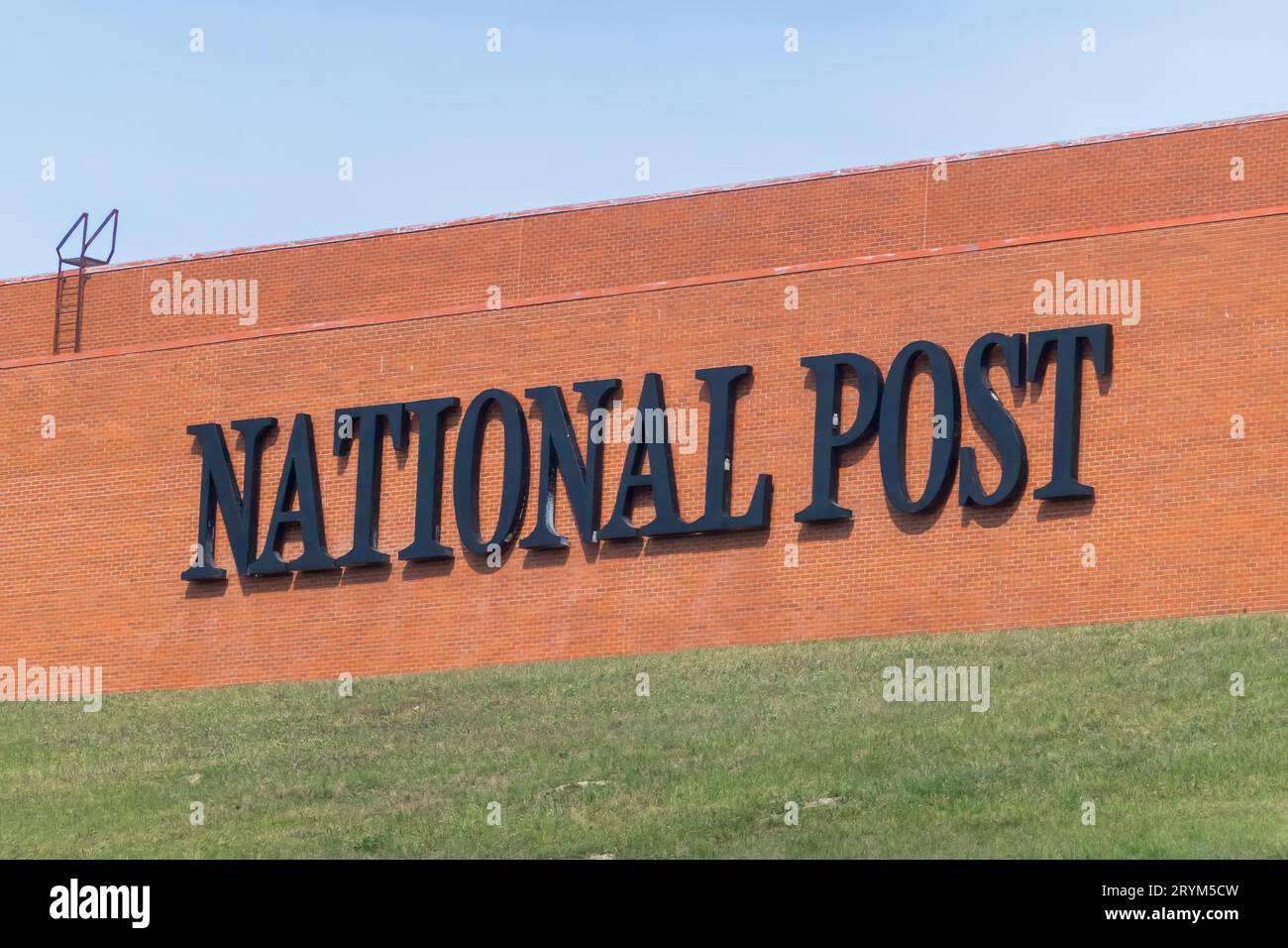 Canada post logo hi-res stock photography and images - Alamy
