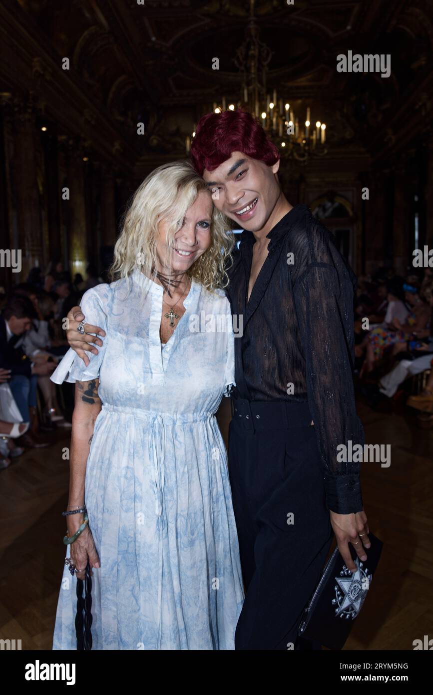 Paris, France. 1st Oct, 2023. Fiona Gelin and Jeremy Bellet attend the ...