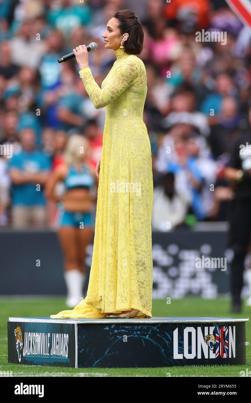 Opera singer laura wright hi-res stock photography and images - Alamy