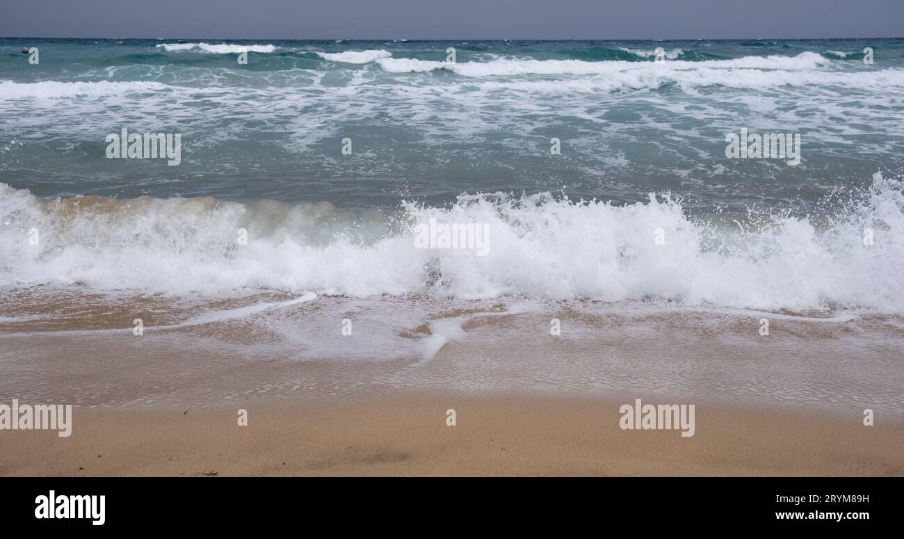 Holiday at the beach windy day at the beach hi-res stock photography ...
