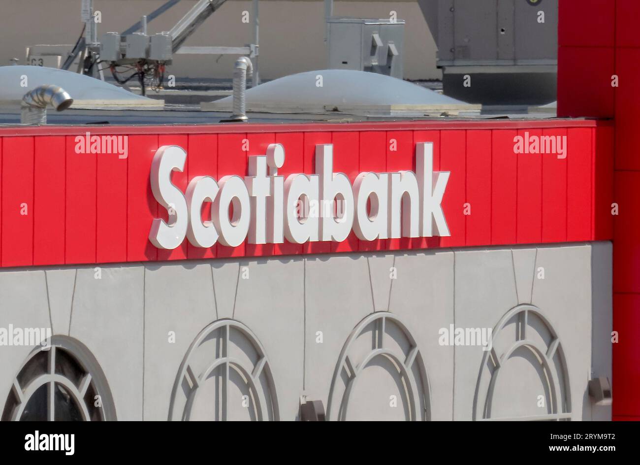 Scotiabank branch hi-res stock photography and images - Alamy