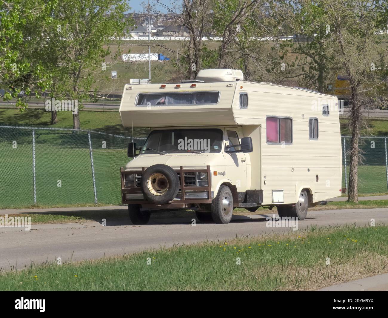 Old camper hi-res stock photography and images - Alamy