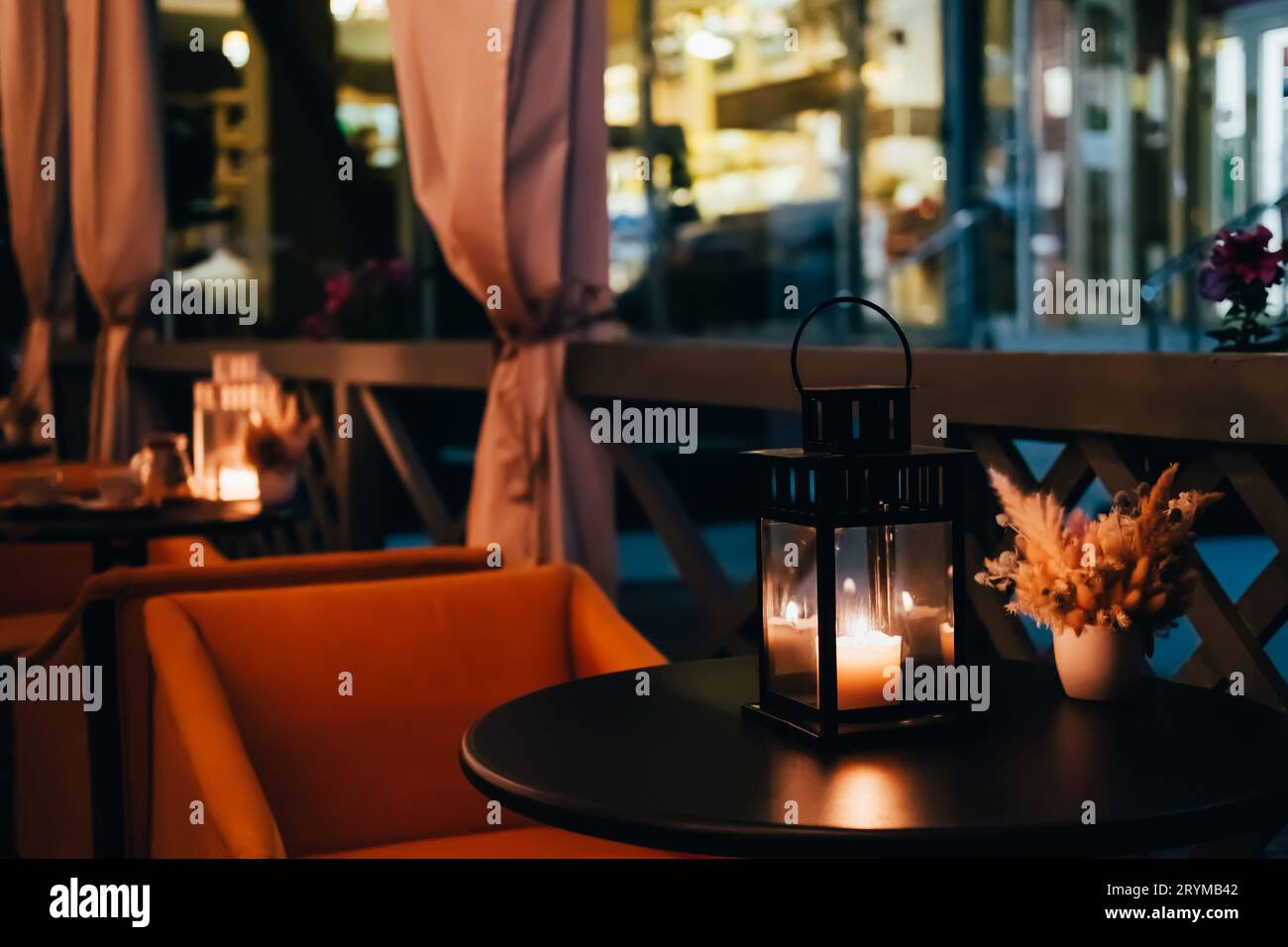 Cafe terrace at night hi-res stock photography and images - Alamy