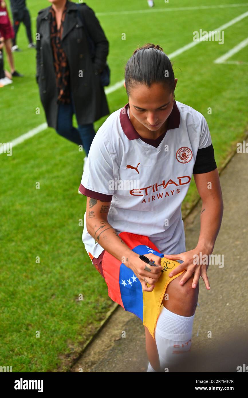 Deyna manchester city hi-res stock photography and images - Alamy