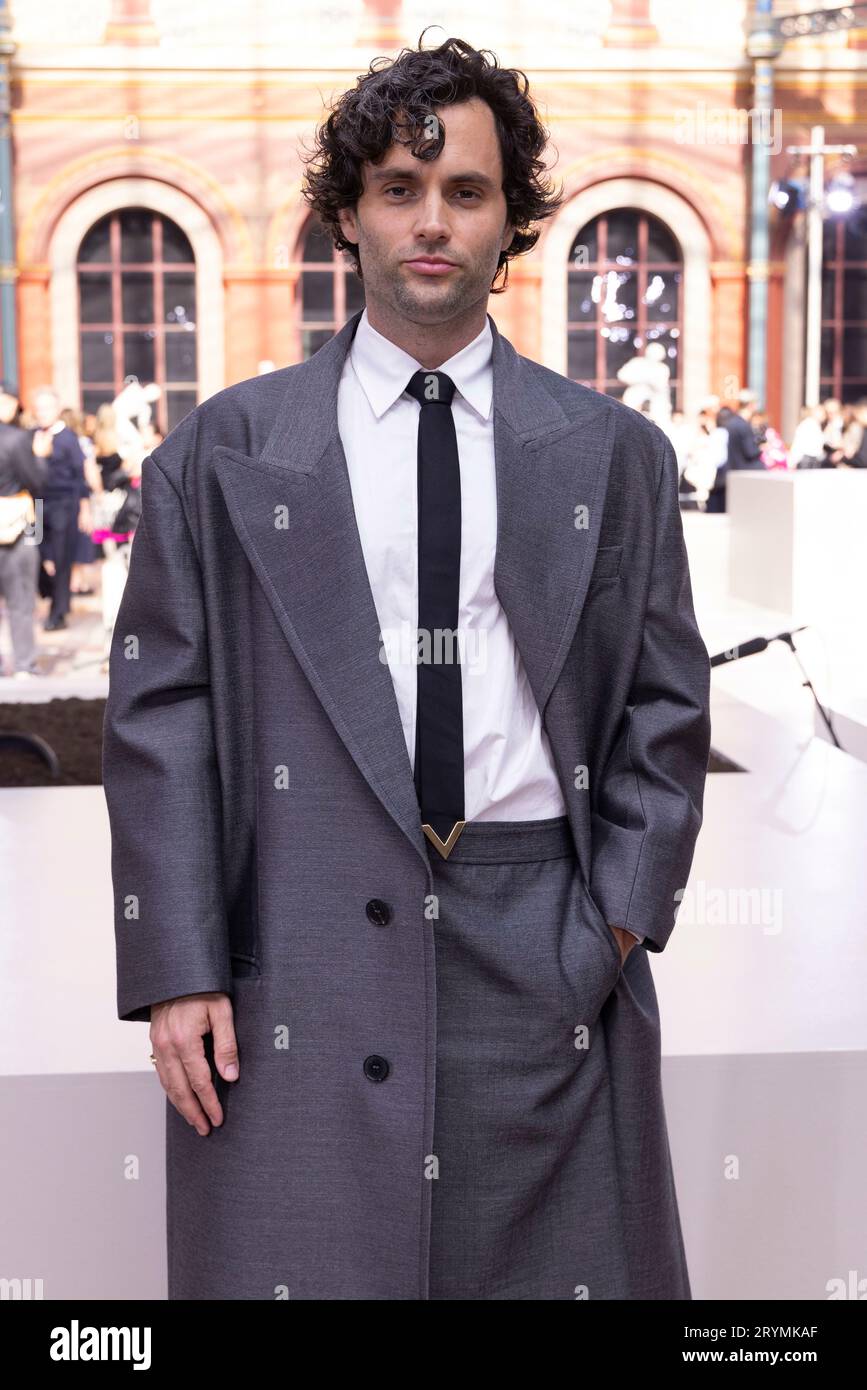 Paris, France. 01st Oct, 2023. Penn Badgley attends VALENTINO Spring ...