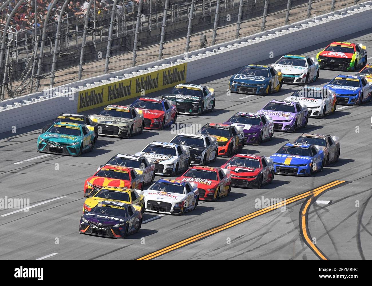 TALLADEGA, AL - OCTOBER 01: Bubba Wallace (#23 23XI Racing Leidos ...