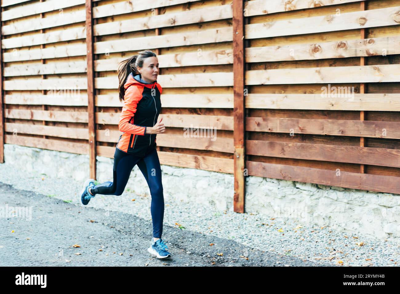 Runner girl hi-res stock photography and images - Alamy