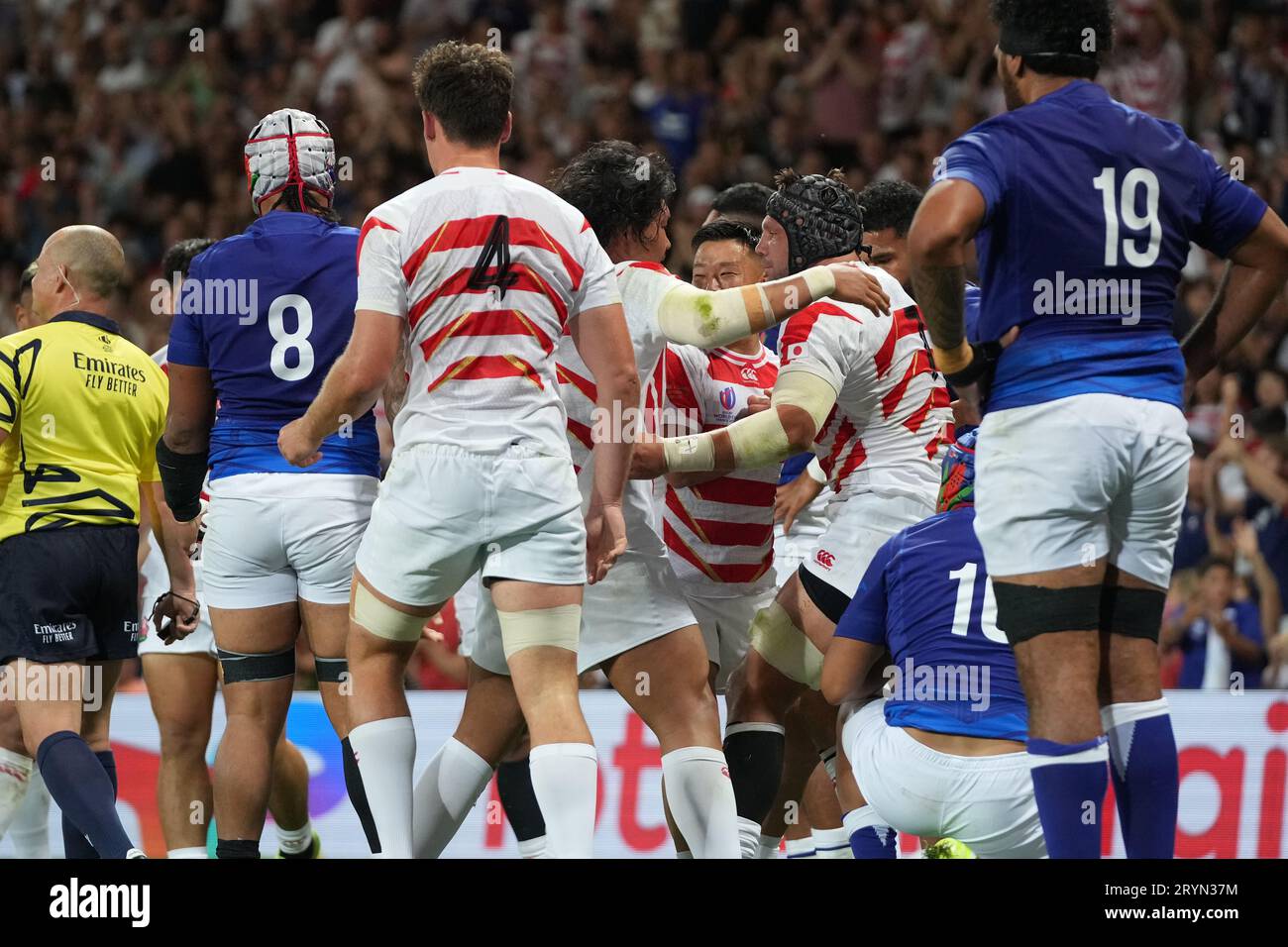 Japan's Pieter Labuschagne celebrates scoring their team first try ...