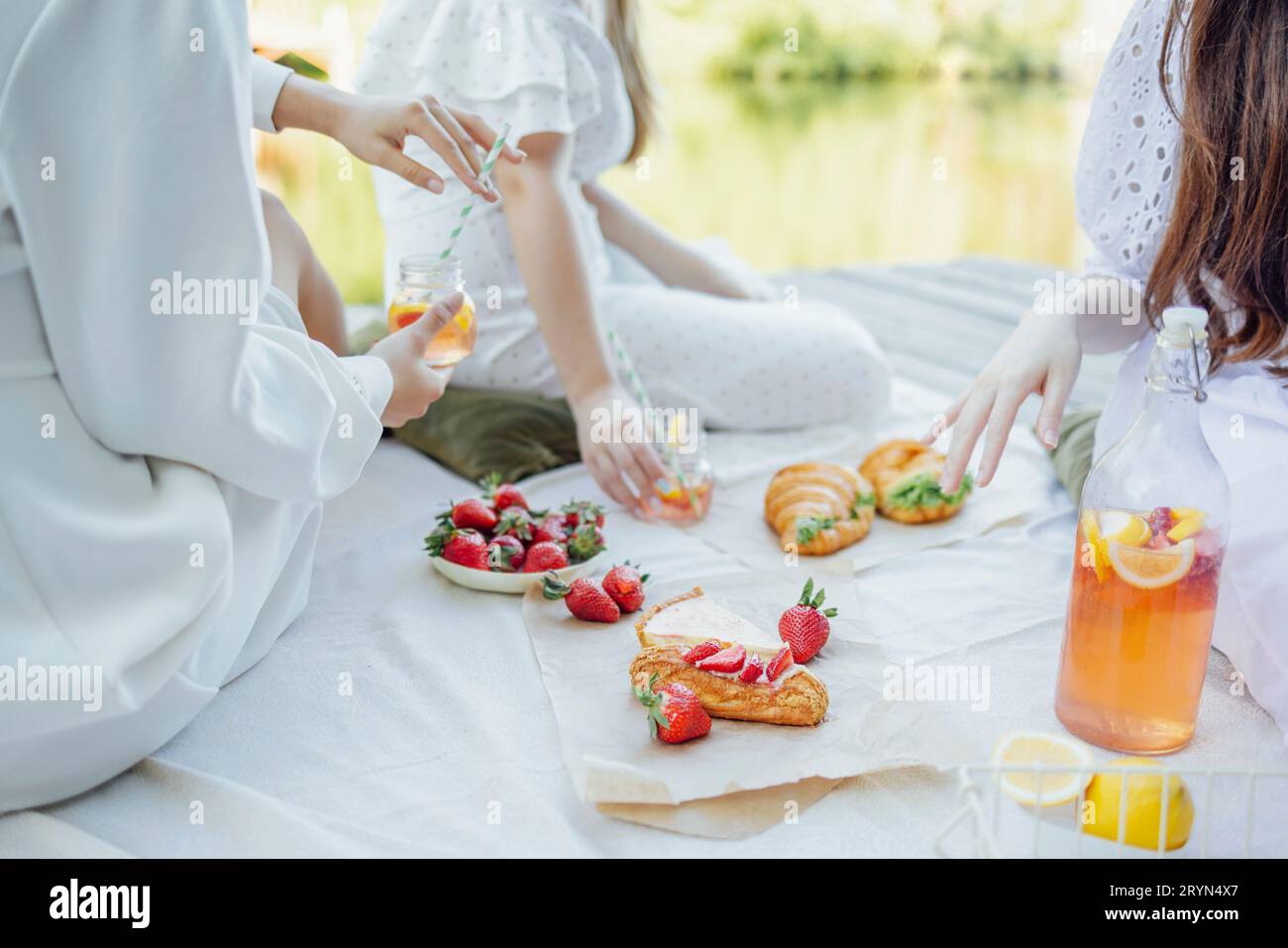 Lanket hi-res stock photography and images - Alamy