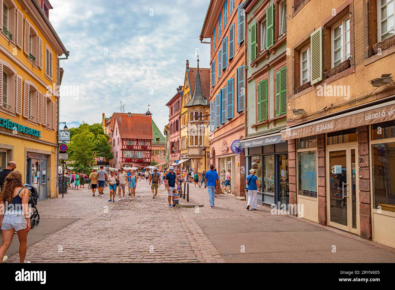 Rue grand view hi-res stock photography and images - Alamy