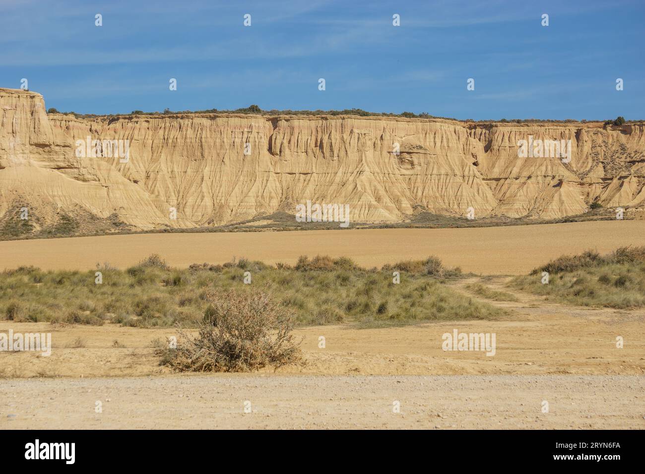 Desert landscape of the arid plateau of the Bardenas Reales, Arguedas ...