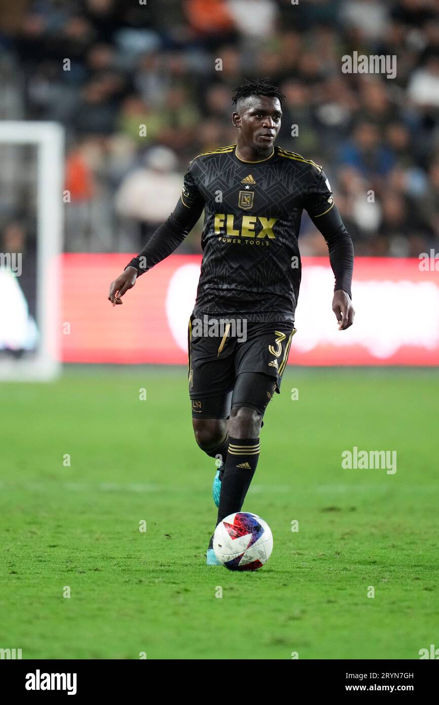 Los Angeles FC defender Jesús Murillo dribbles during the second half ...