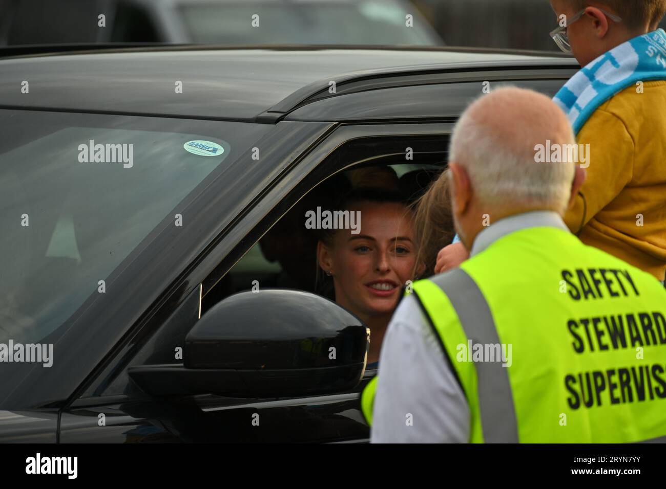 LONDON, ENGLAND - OCTOBER 01: Manchester City Women forward Chloe Kelly ...