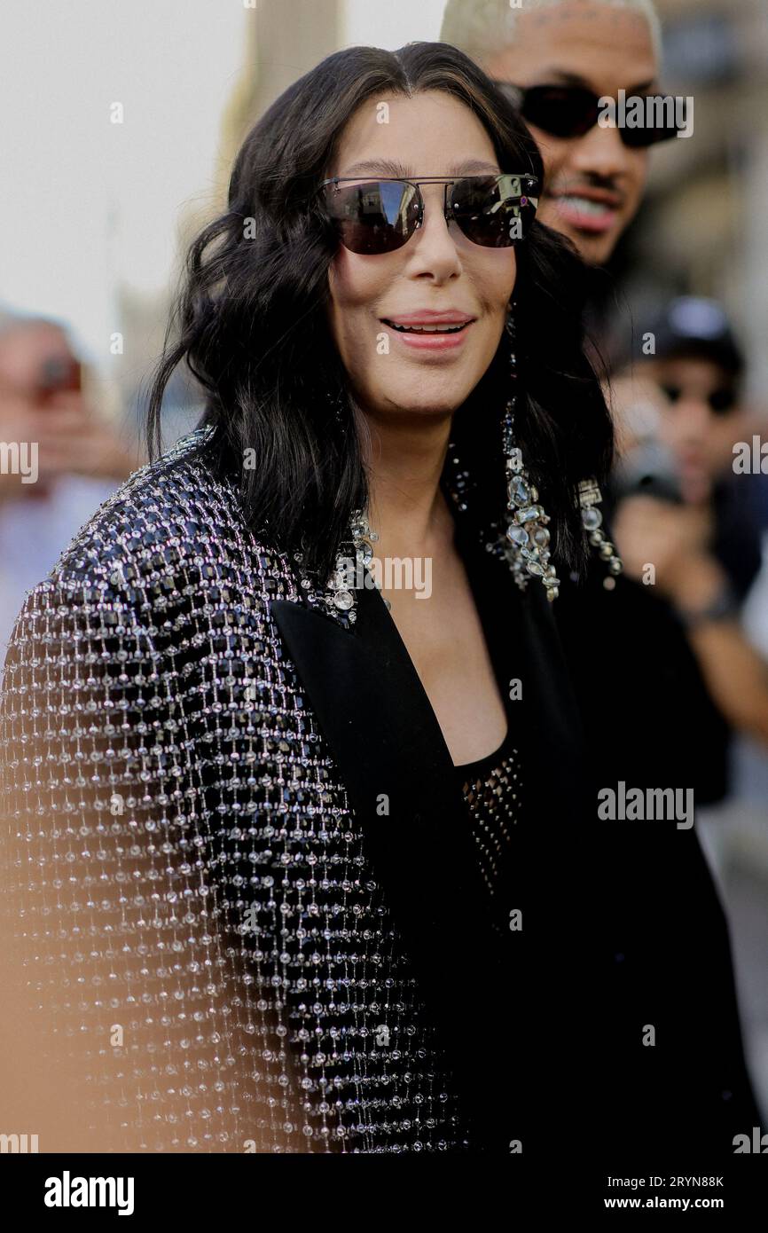 Paris, France. 01st Oct, 2023. Street style, Cher arriving at Valentino ...