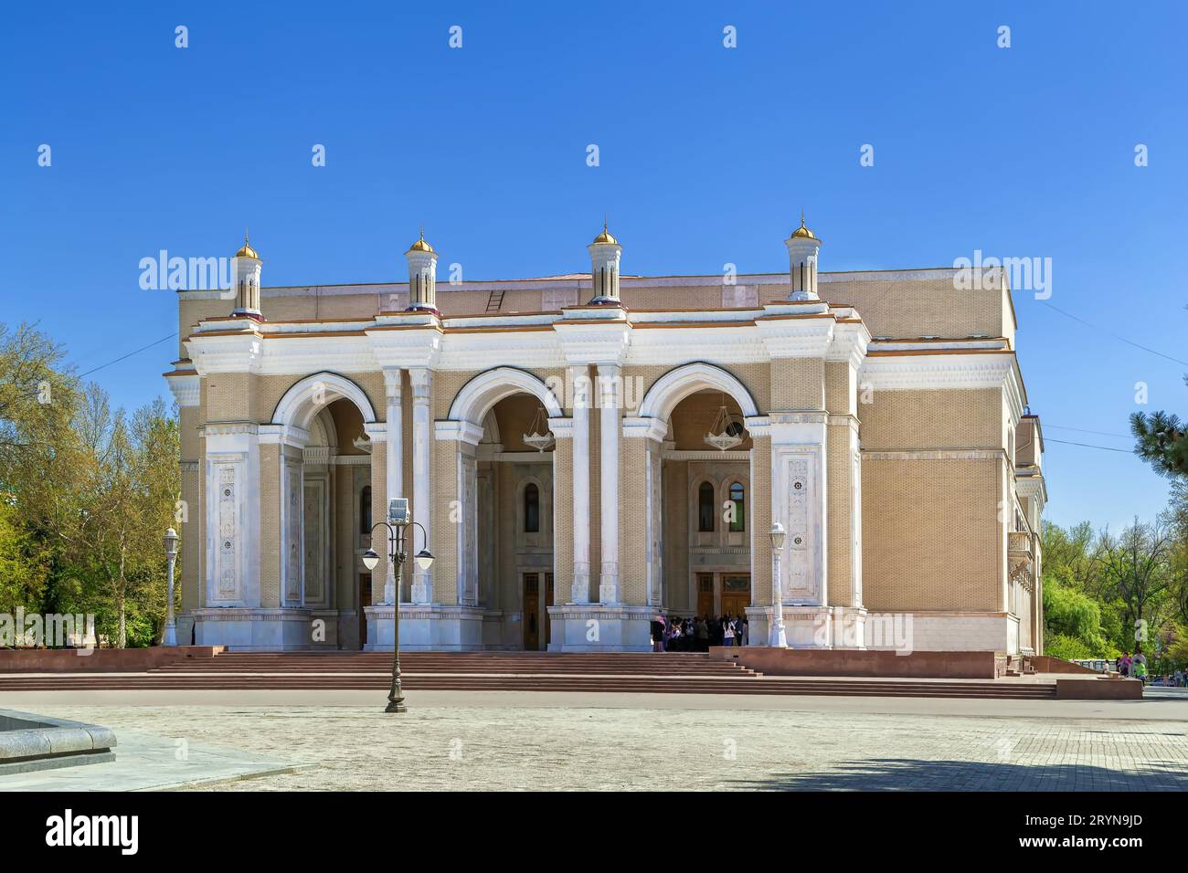 Navoi Theater, Tashkent, Uzbekistan Stock Photo - Alamy