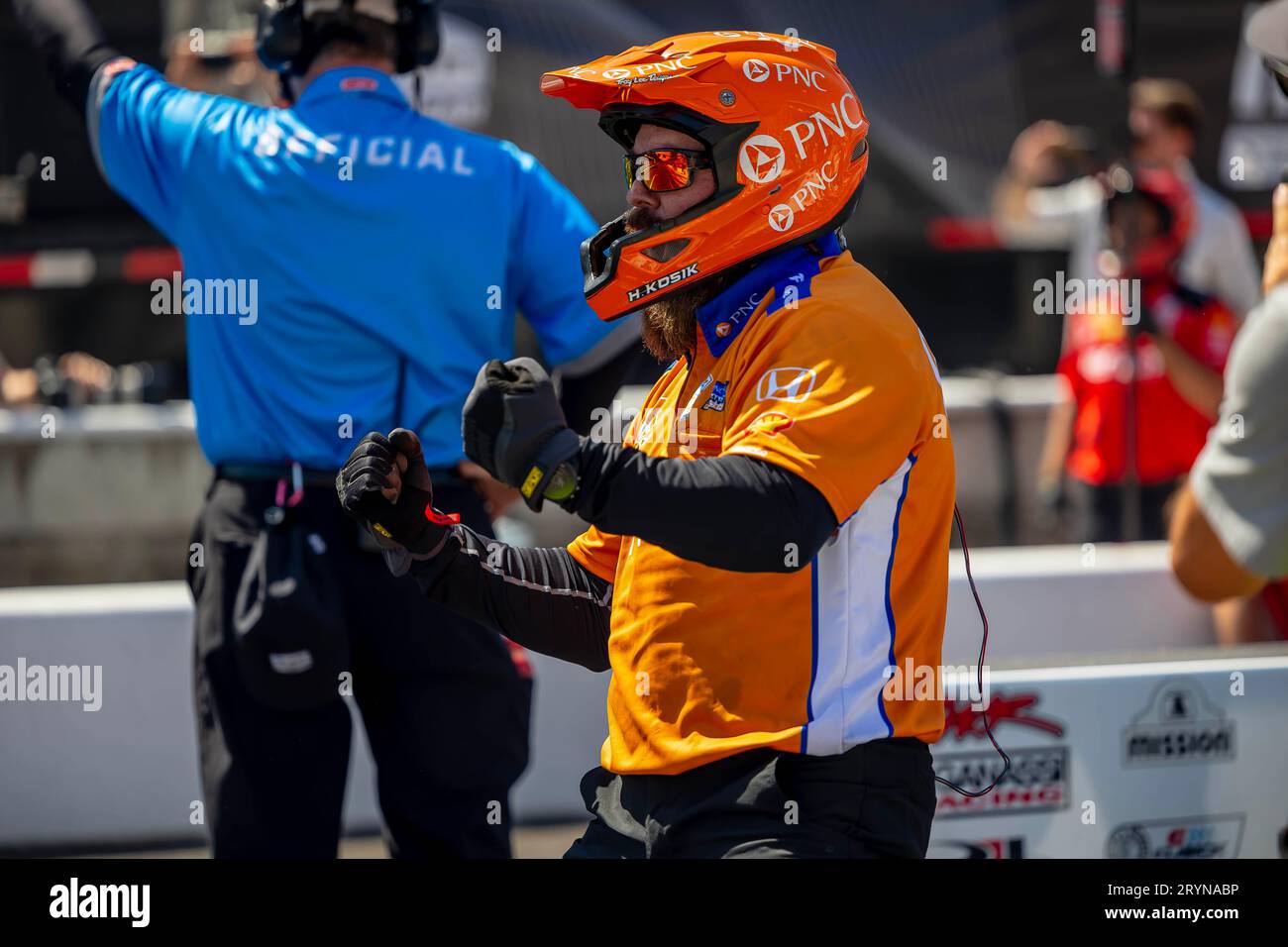 Indycar pit stop hi-res stock photography and images - Alamy