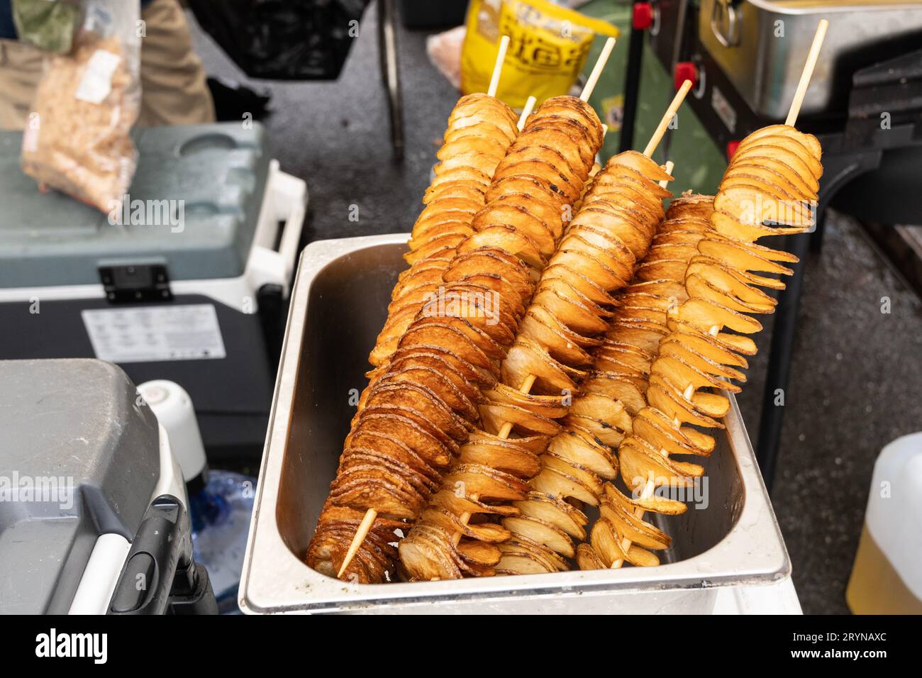 People celebrate Mid-Autumn Festival known as Moon Festival in ...