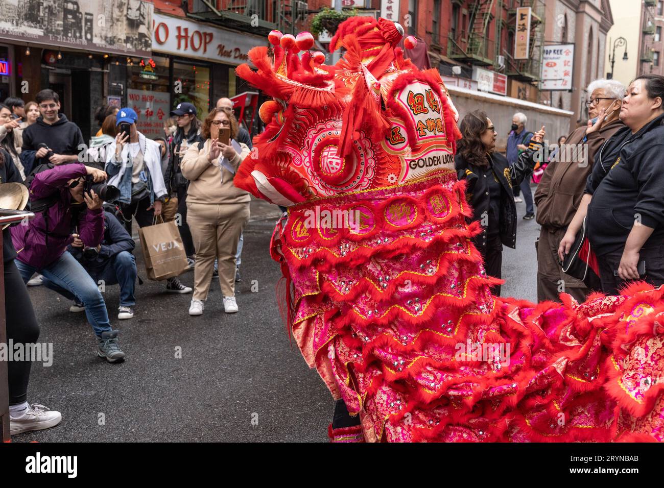People celebrate Mid-Autumn Festival known as Moon Festival in ...