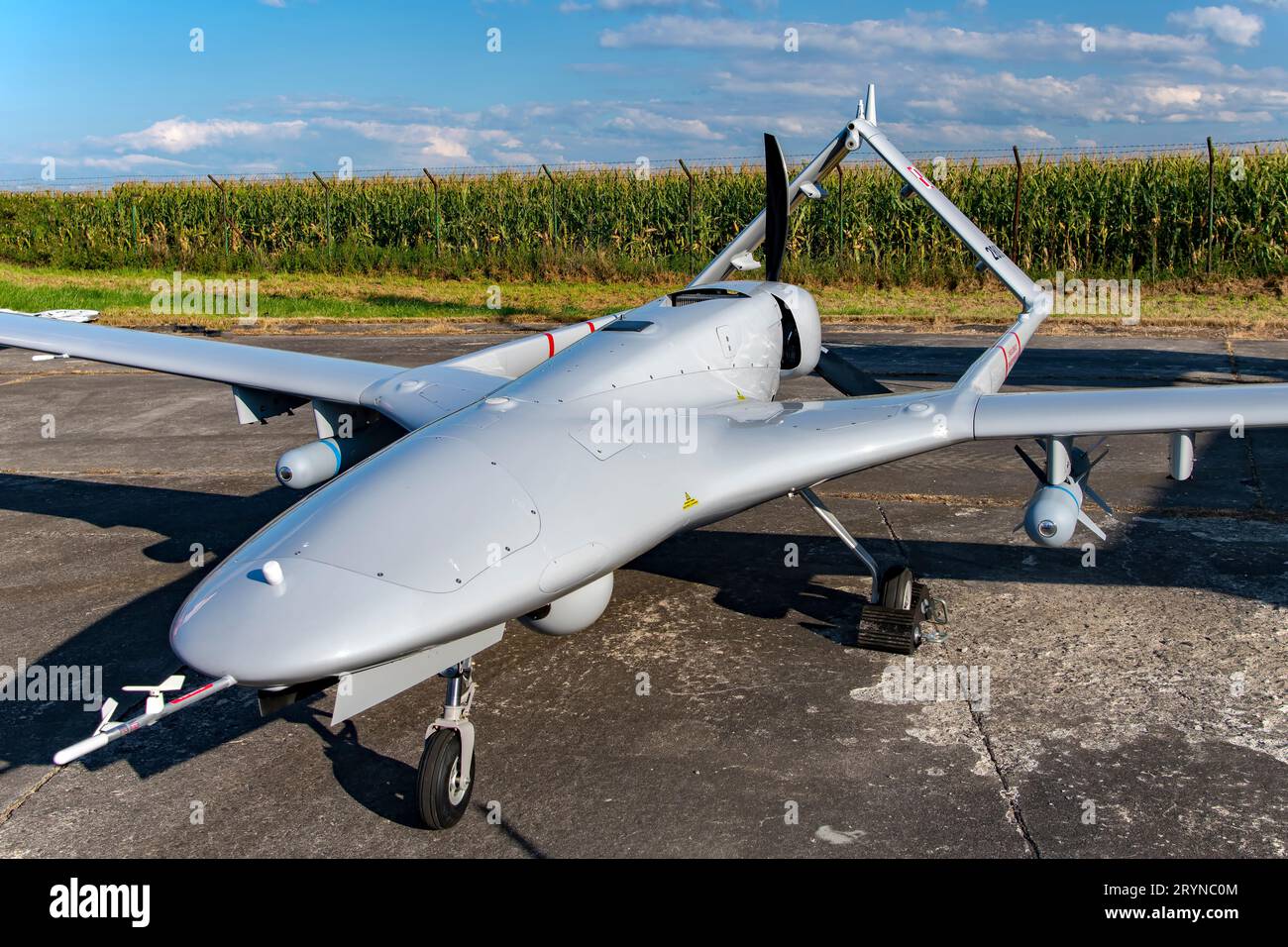 Dron bayraktar hi-res stock photography and images - Alamy