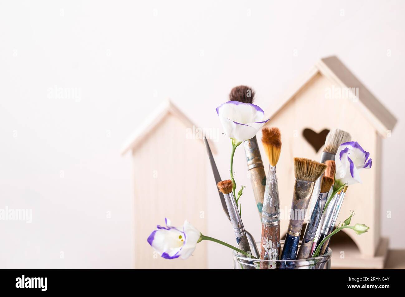 The brush house hi-res stock photography and images - Alamy