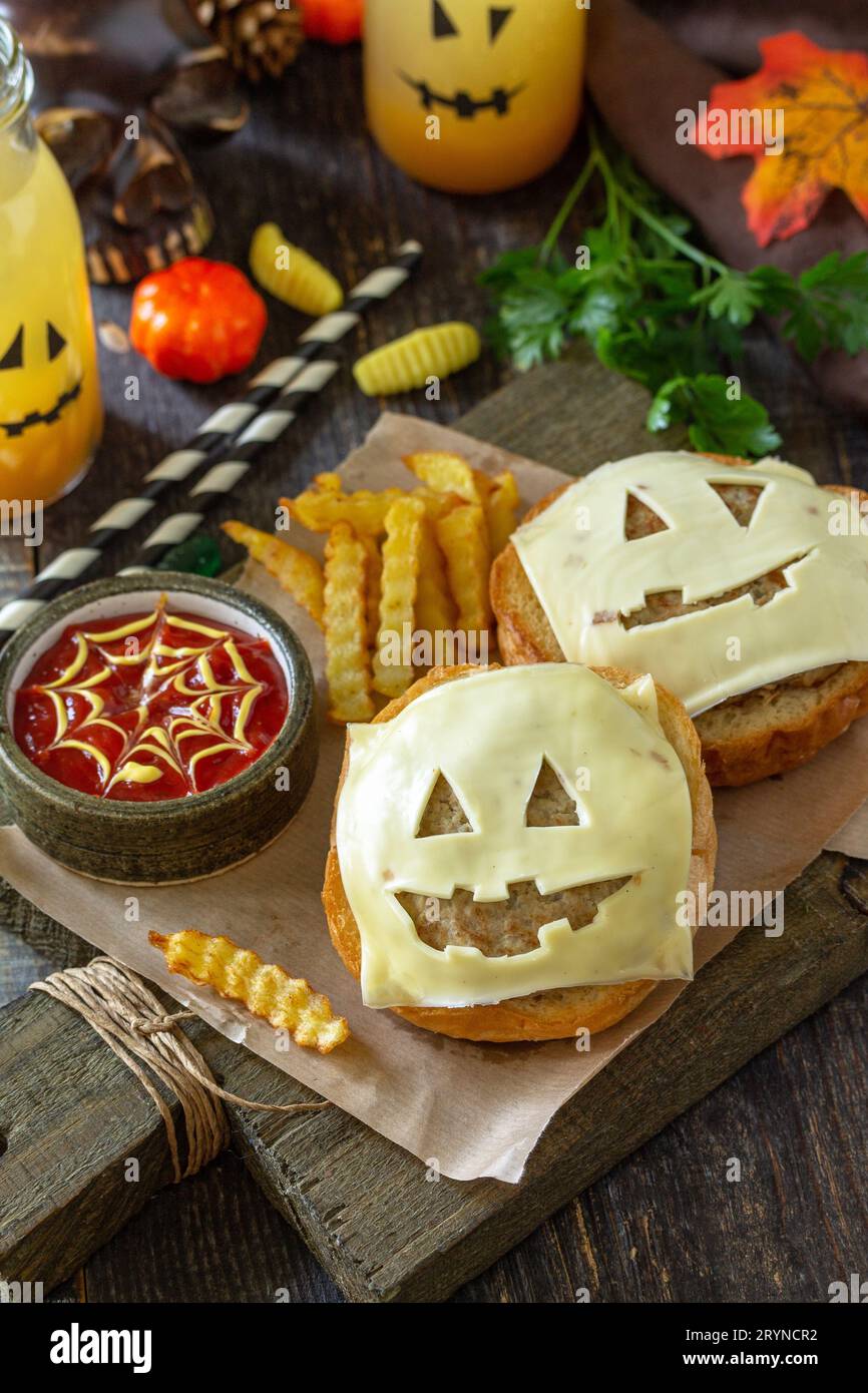 Ghost burger lunch hi-res stock photography and images - Alamy