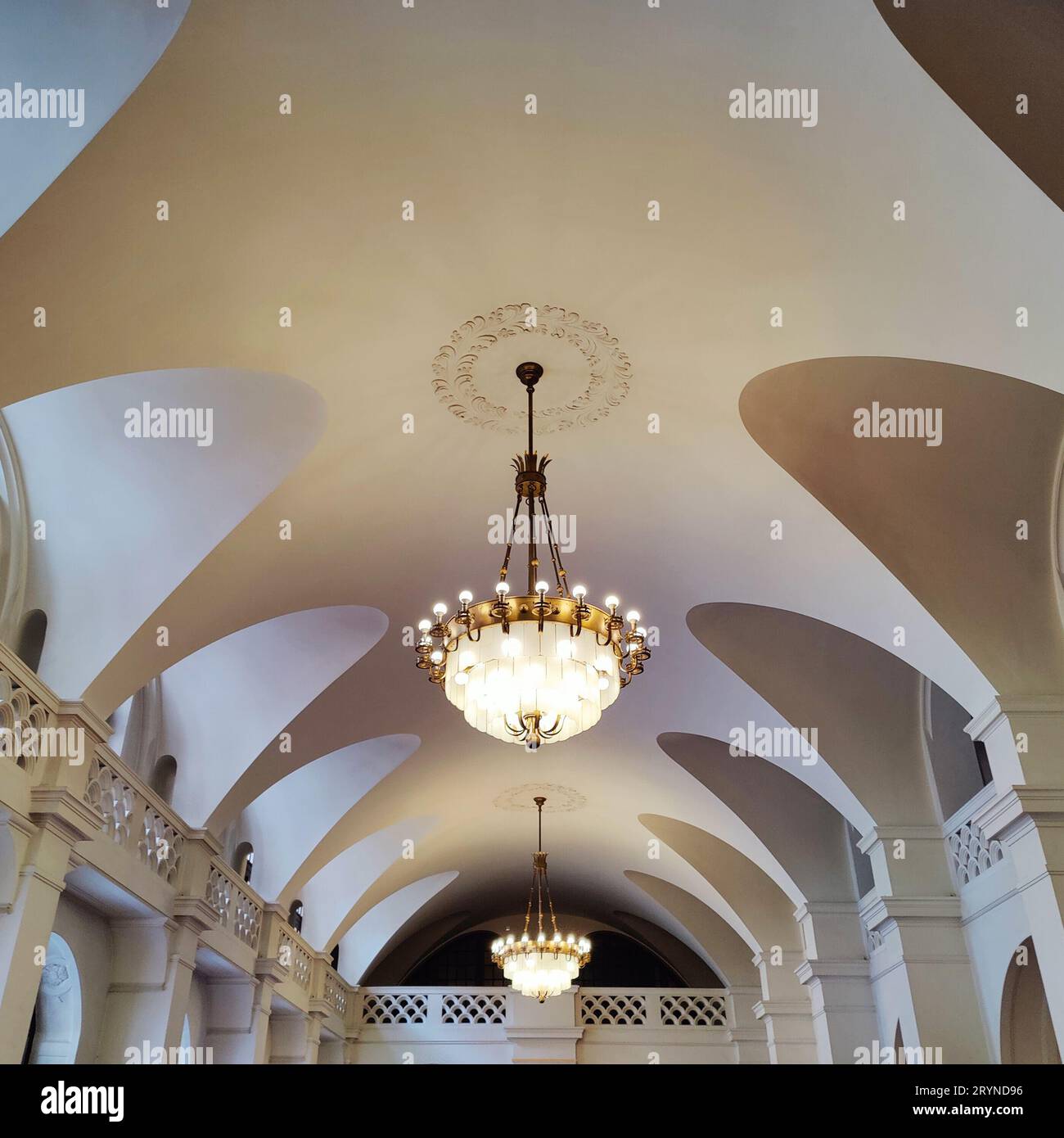 Interior view of ceiling hi-res stock photography and images - Alamy