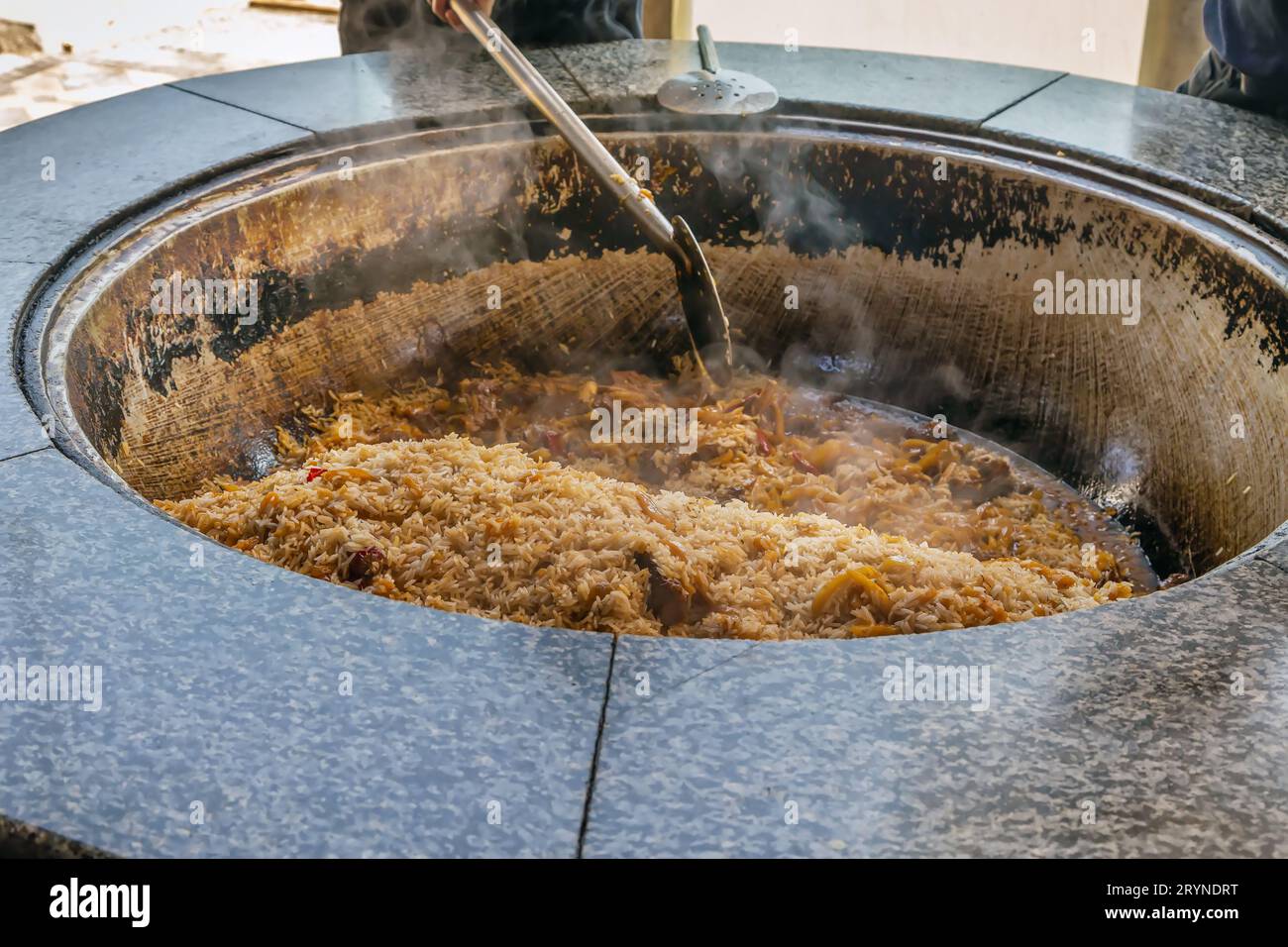 Huge cauldron for pilaf, Tashkent, Uzbekistan Stock Photo - Alamy