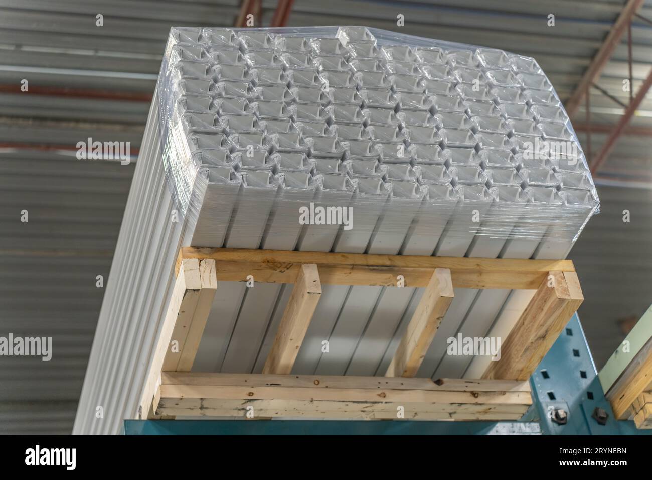 Flashing weatherproofing hi-res stock photography and images - Alamy