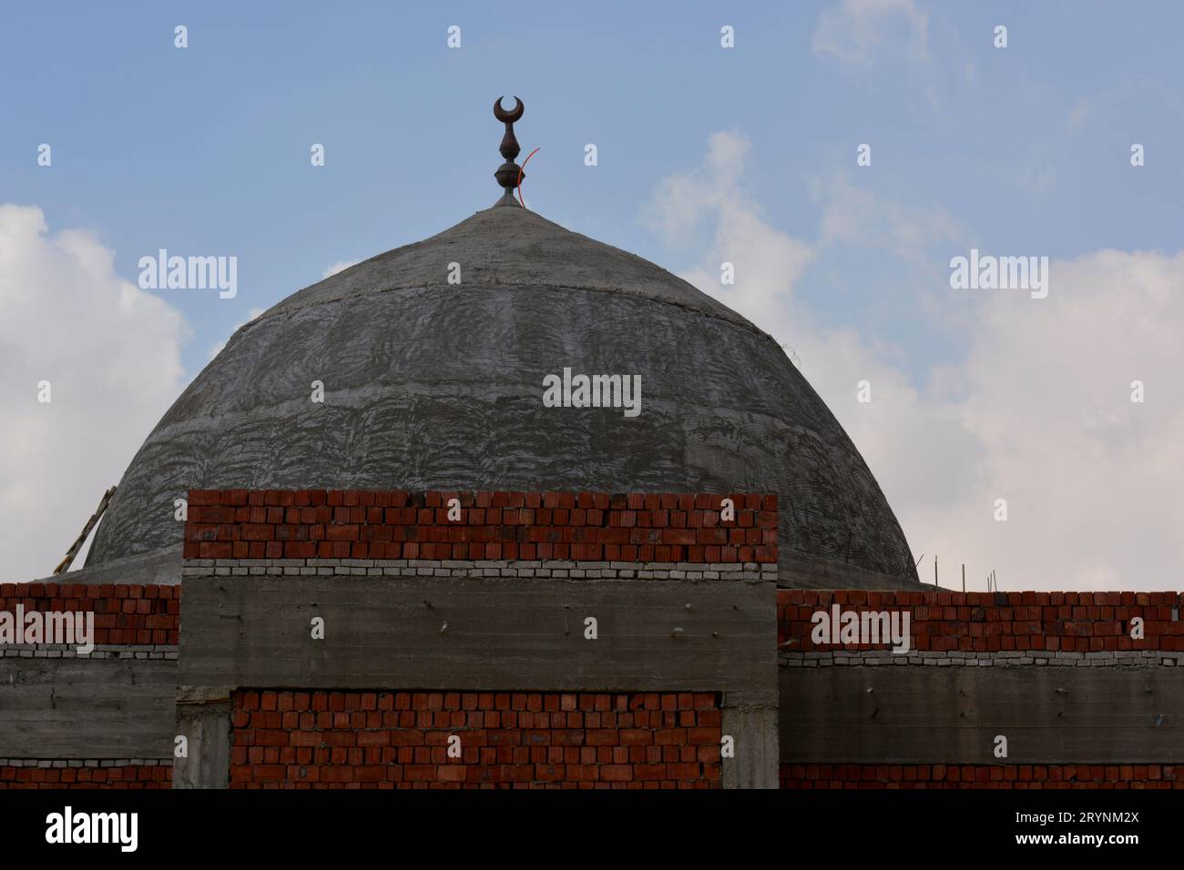 A new mosque under construction, building a new grand Masjid mosque in ...