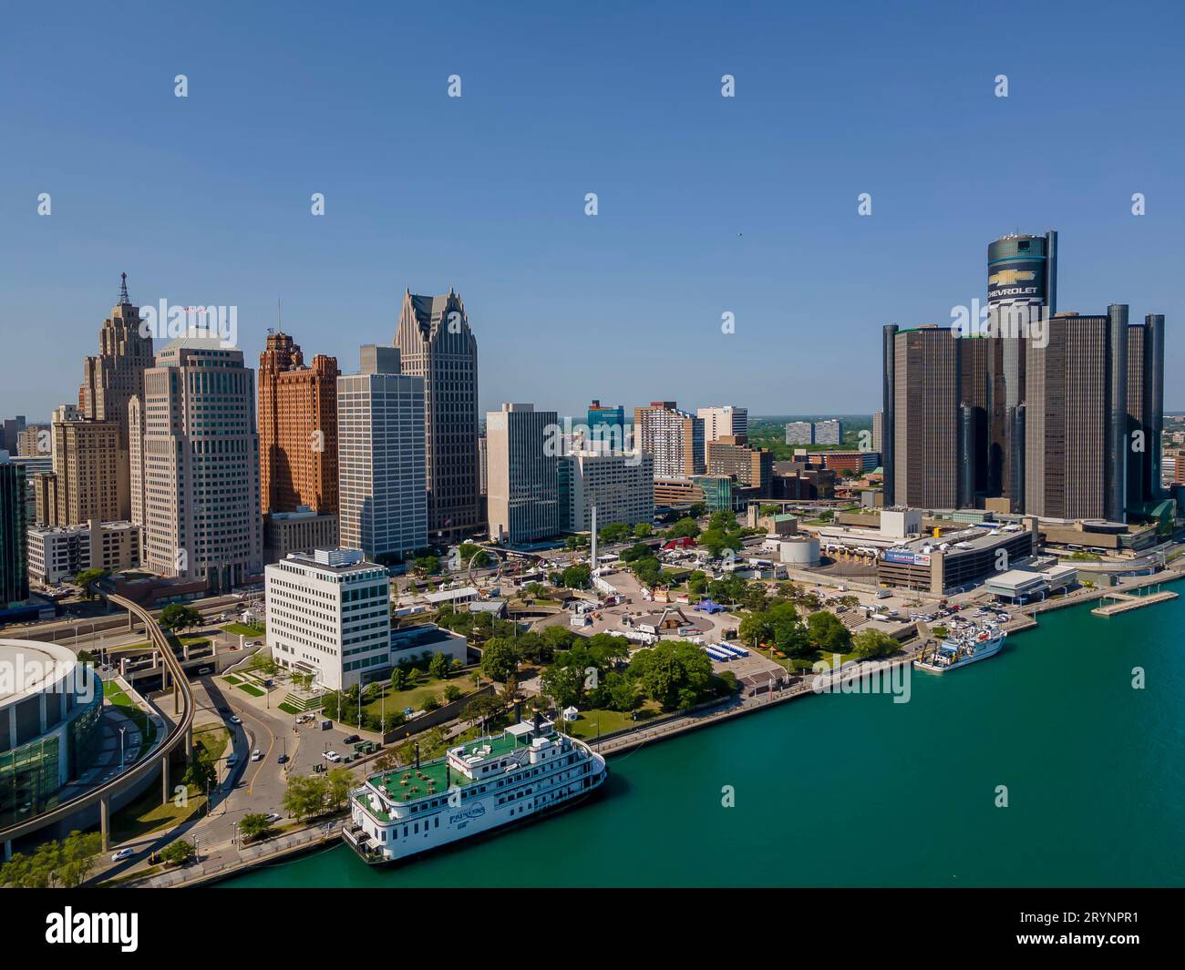 Streets of downtown detroit hi-res stock photography and images - Alamy