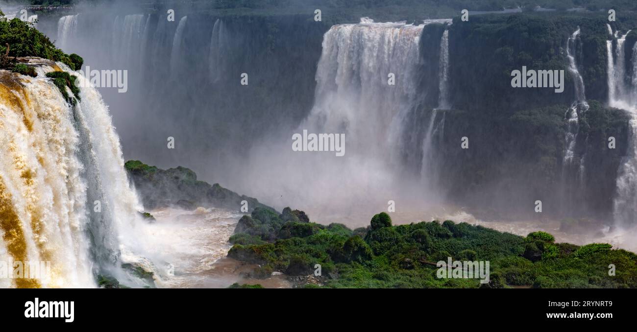 Iguazu falls brazil panorama hi-res stock photography and images - Alamy