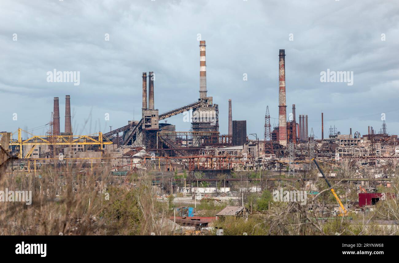 Destroyed buildings of the workshop of the Azovstal plant in Mariupol ...