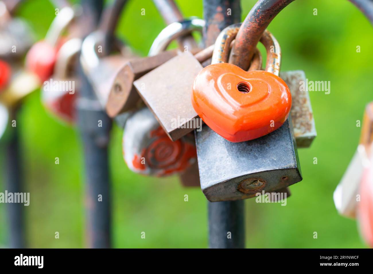 Red lock padlocks love heart Stock Photo - Alamy