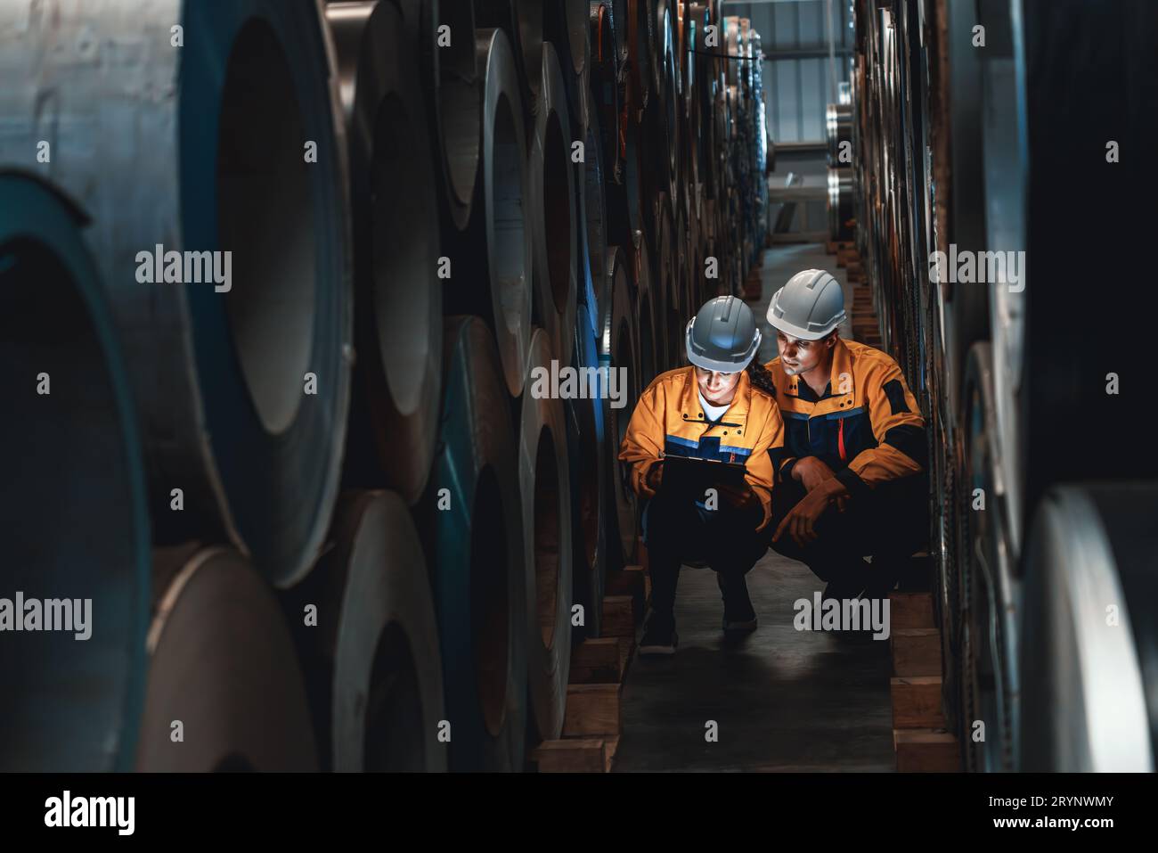 Warehouse assessment hi-res stock photography and images - Alamy