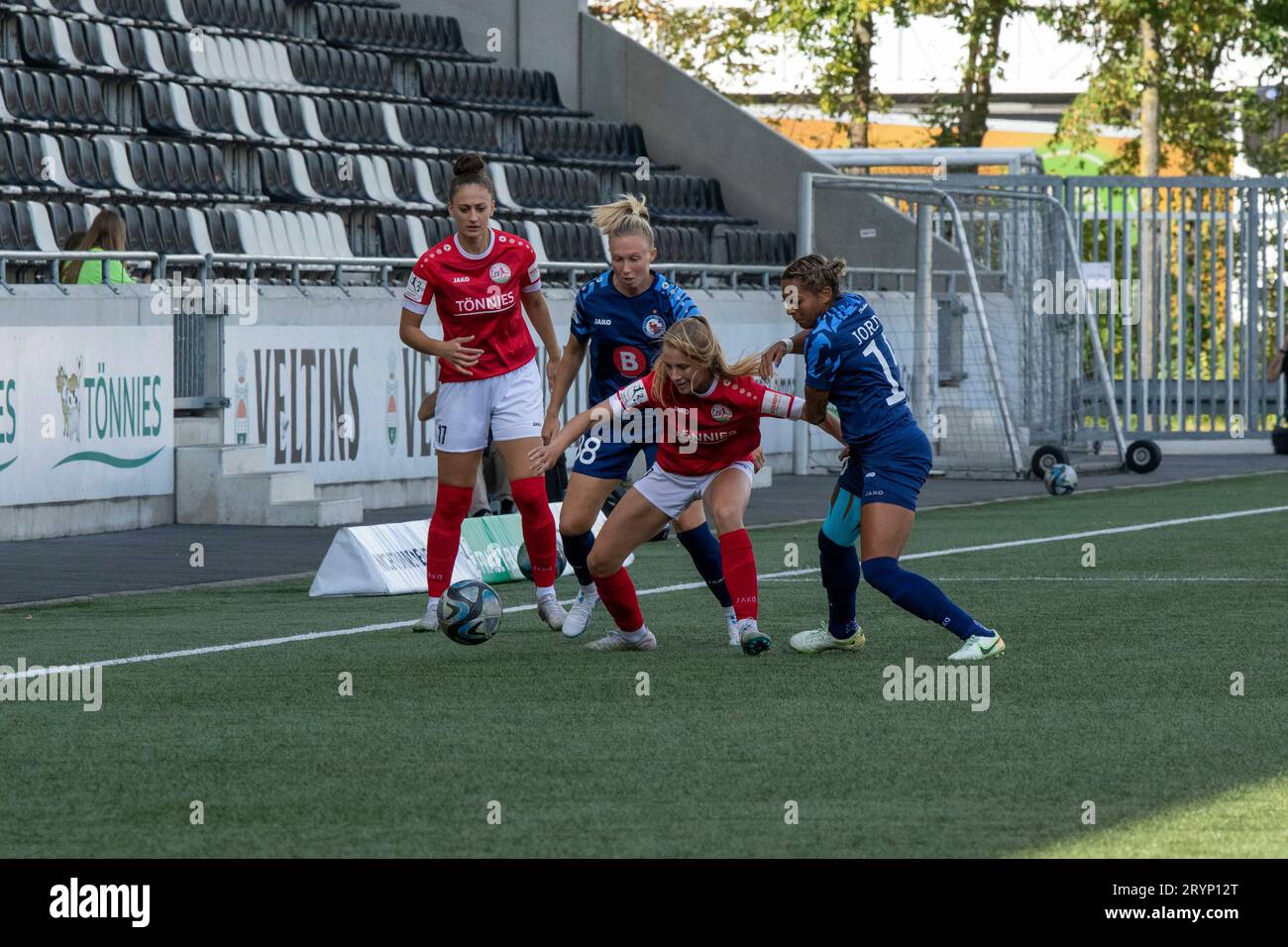 Gütersloh, Deutschland 01. Oktober 2023: 2.BL - Frauen - 2023/2024 ...
