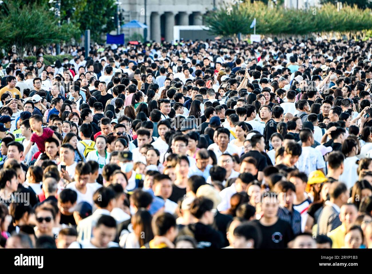 Shanghai, China. 02nd Oct, 2023. SHANGHAI, CHINA - OCTOBER 1, 2023 - A ...