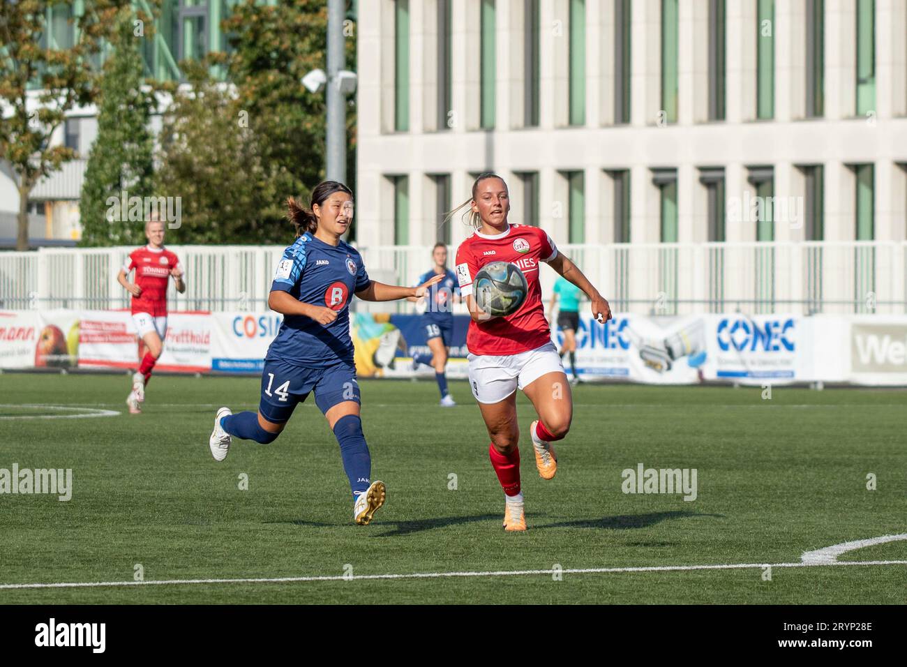 Gütersloh, Deutschland 01. Oktober 2023: 2.BL - Frauen - 2023/2024 - FSV Gütersloh vs. 1. FFC ...