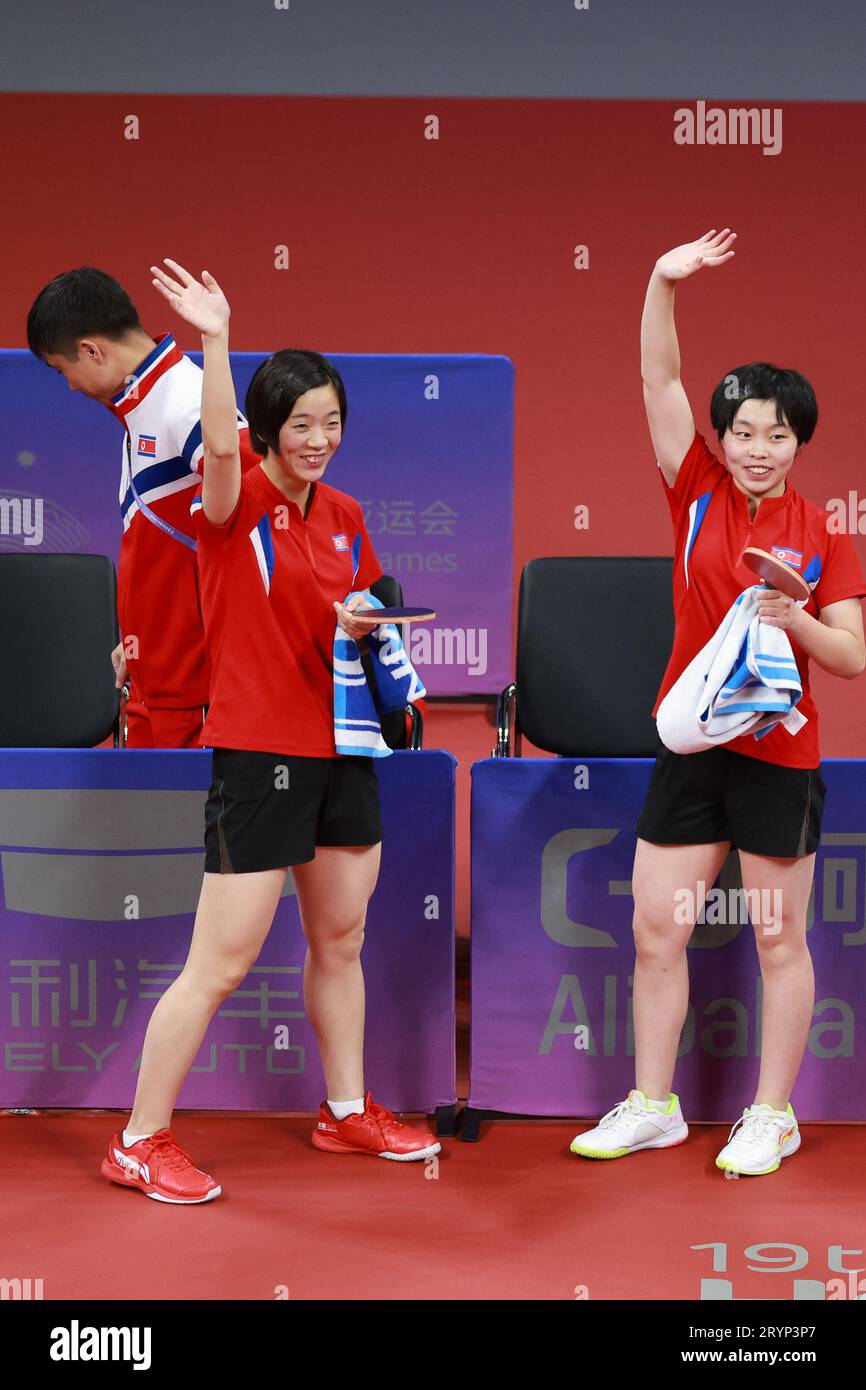 Hangzhou, China's Zhejiang Province. 2nd Oct, 2023. Cha Suyong(L)/Pak ...